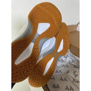 Lefus | Shoes | New Lefus White Sports Shoes Mens Size 1 Sneakers ...